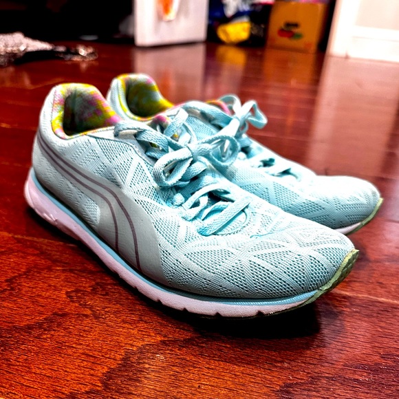 Puma | Shoes | Puma Cross Trainer Lace Up Light Blue Sneaker Shoe Size ...